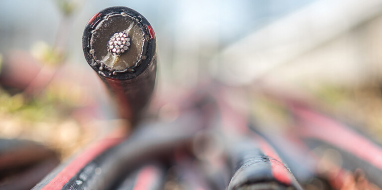 Extending MV Cable Life Through Diagnostic Testing - NETAWORLD JOURNAL
